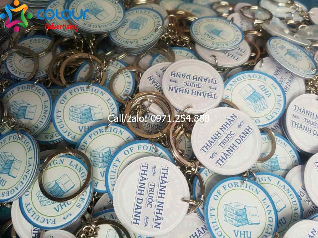 In móc khóa mica giá rẻ lấy ngay số lượng ít theo yêu cầu tại Hà Nội